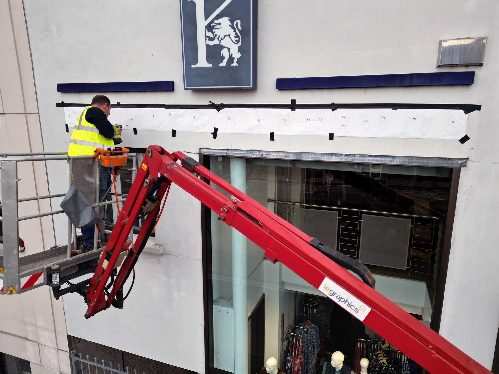 Time to Refresh Old Signs? - LE Graphics